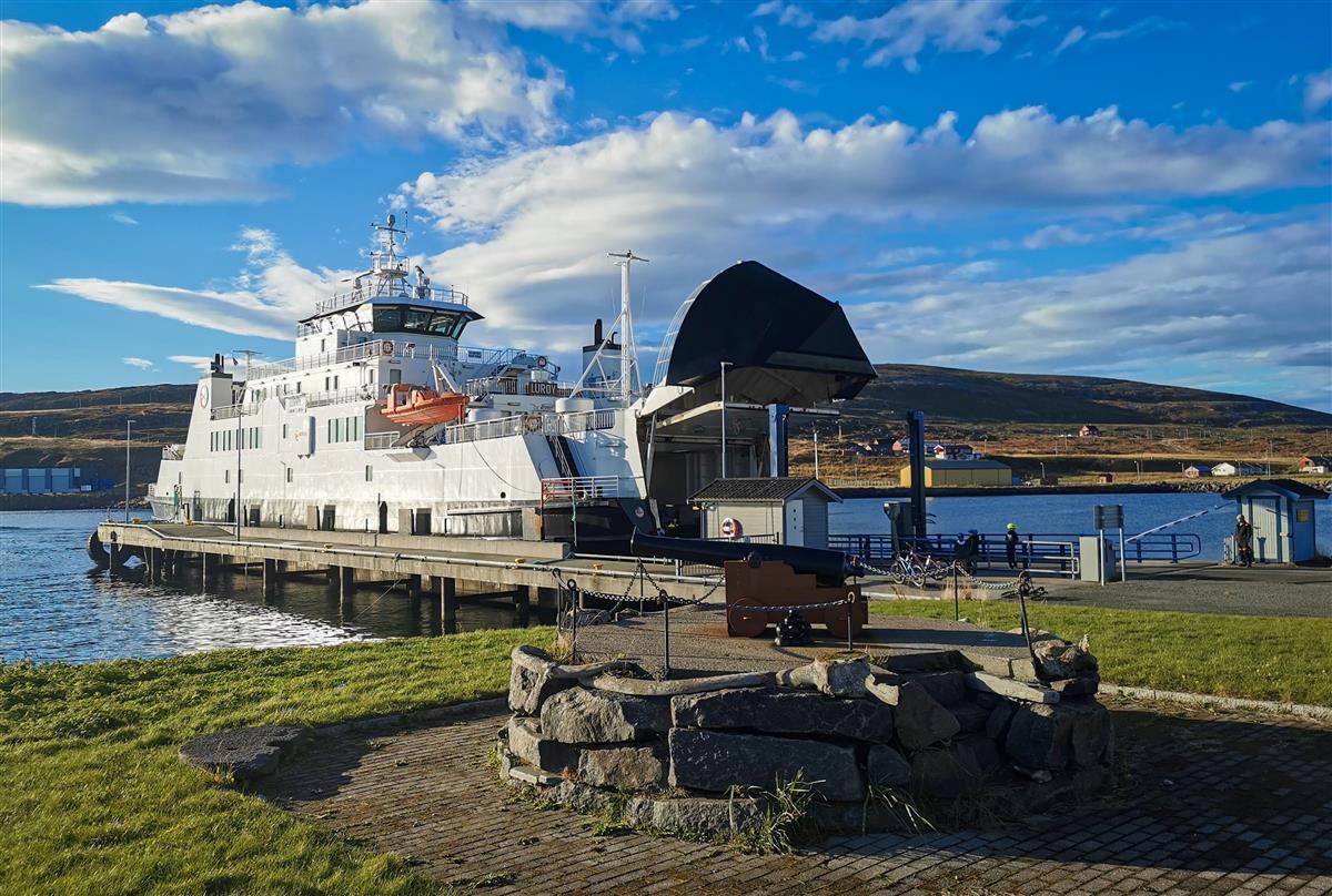 To operatører tildeles kontrakt for fergedrift - Snelandia